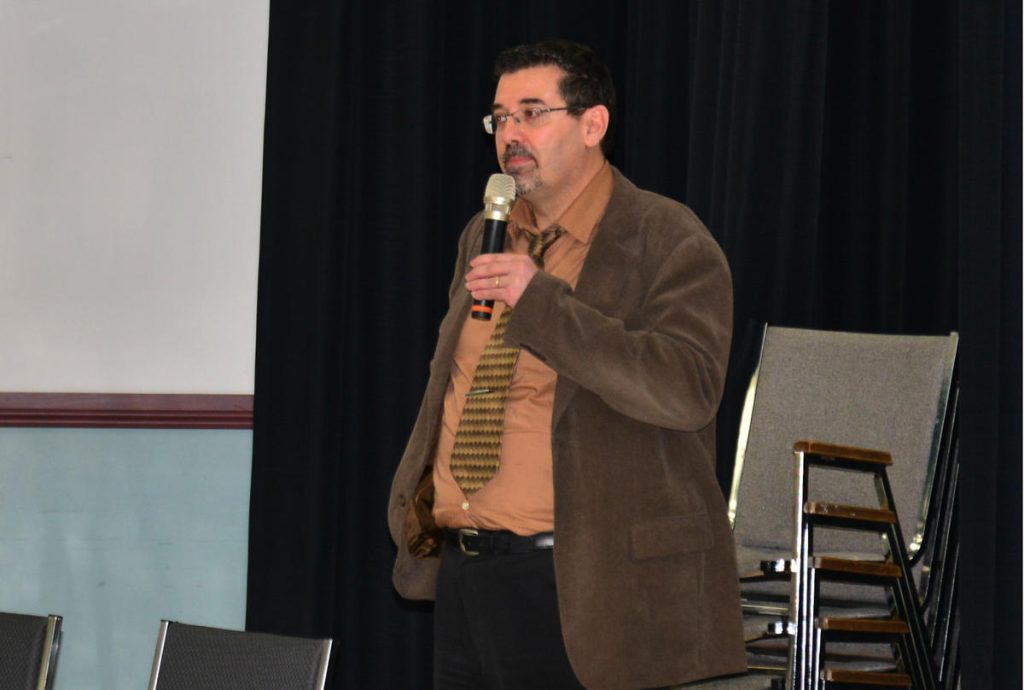 «La vraie transformation n'a pas eu lieu» - Daniel Paré - Courrier ...