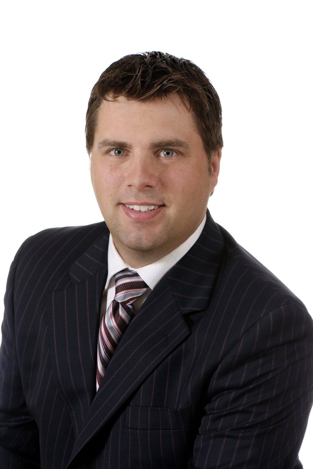 Le conseiller Vincent Houle poursuit VMD - Courrier Frontenac