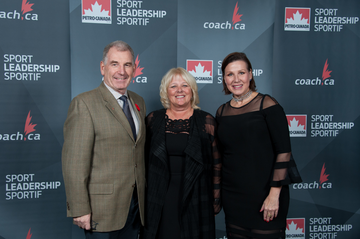 Manon Perron honorée pour l'ensemble de sa carrière - Courrier Frontenac