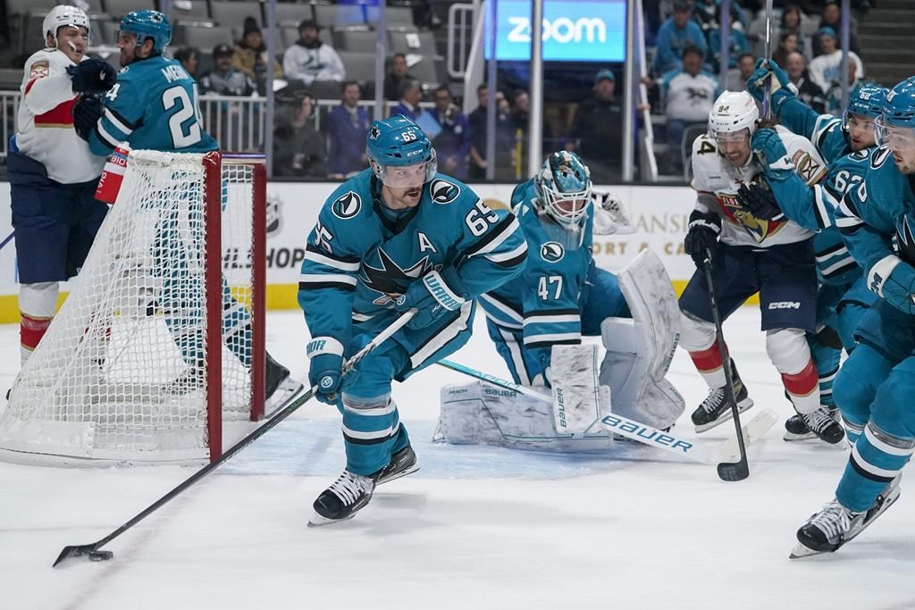 Reinhart et les Panthers l'emportent en fusillade à San Jose, 4-3 ...