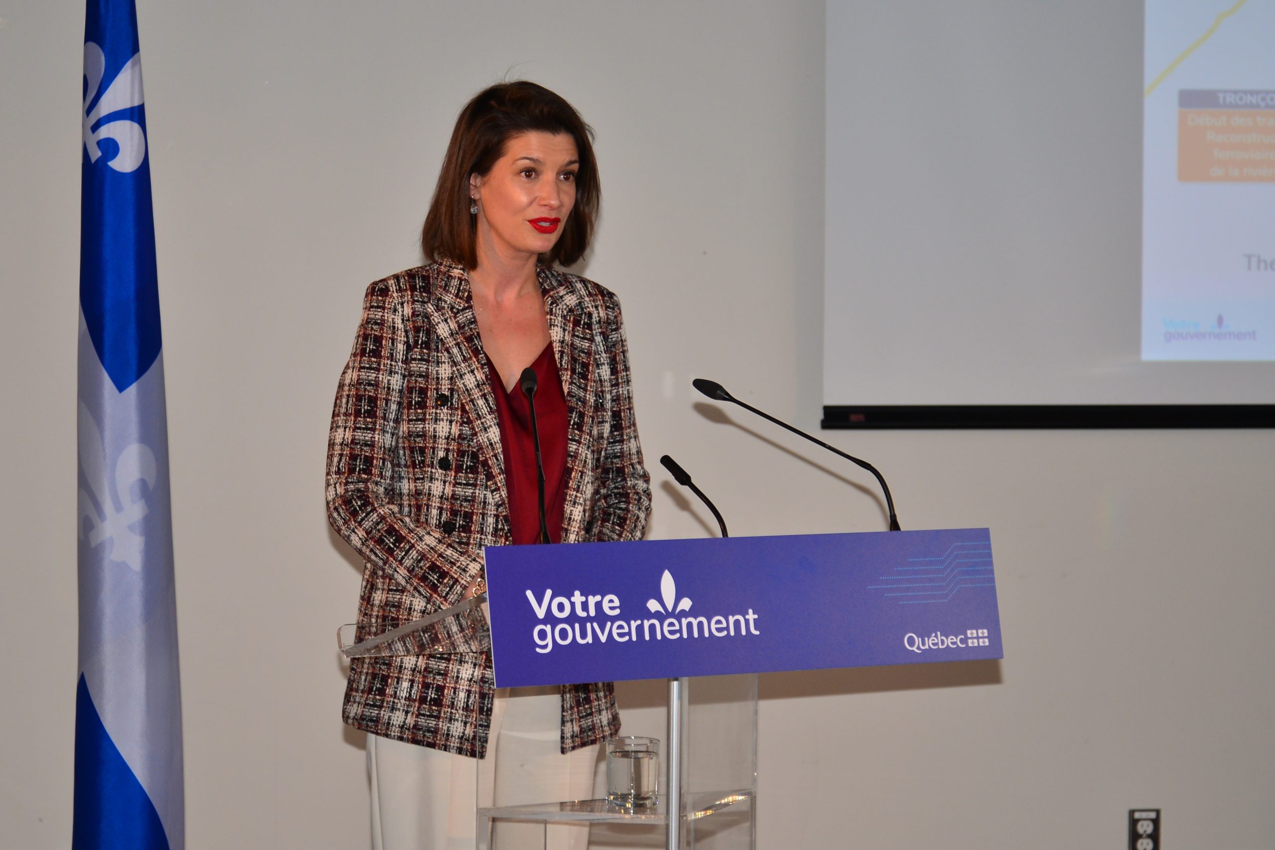 Un premier investissement de 106 millions $ pour le retour du train ...