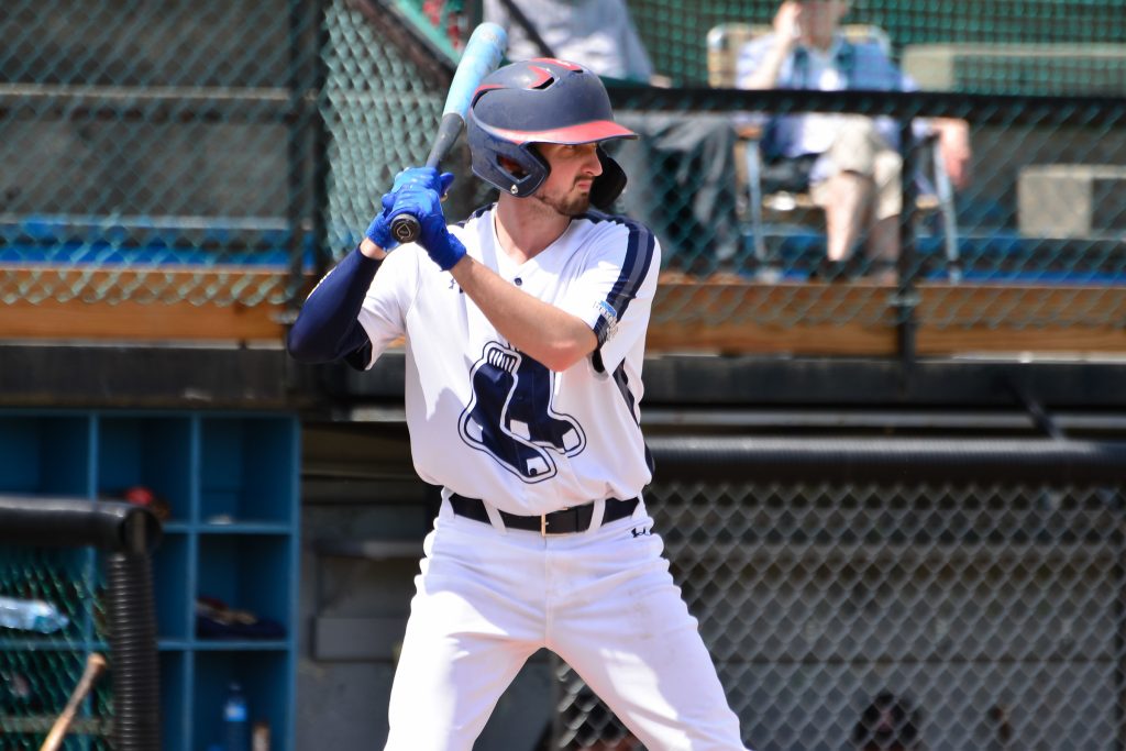 Les Blue Sox commencent avec une victoire - Courrier Frontenac