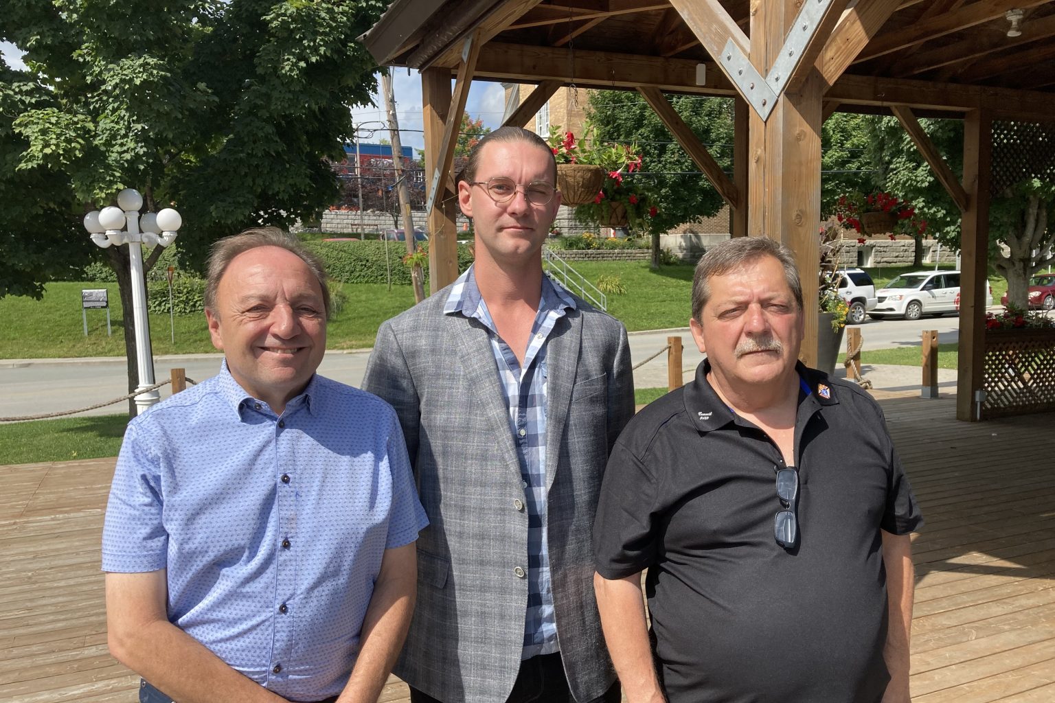 Minuit moins une pour un immigrant français menacé d'expulsion ...