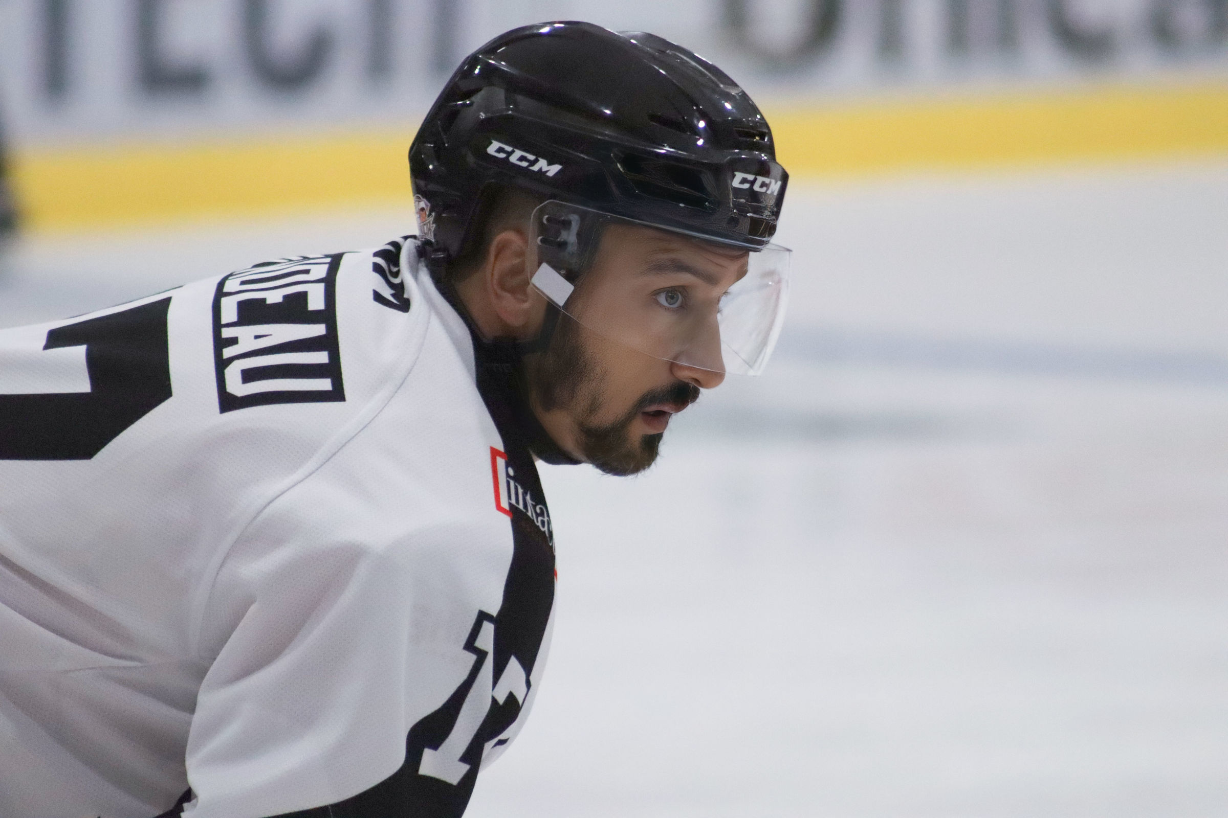 Le goût du hockey toujours présent pour Yanick Riendeau - Courrier ...