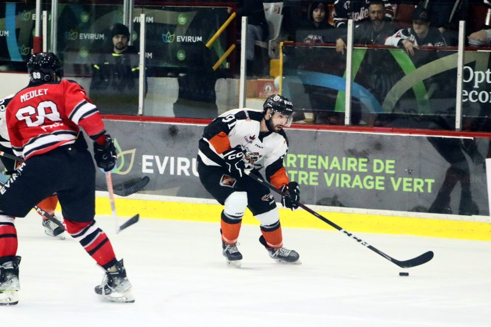 Alexandre Goulet en mode séries - Courrier Frontenac