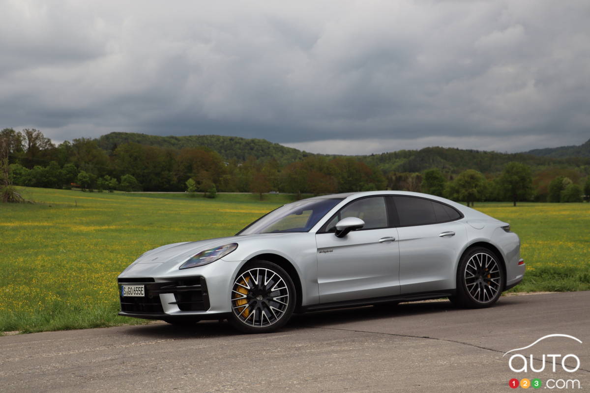 Porsche Panamera E-Hybrid 2025, premier essai : hybride, presque tout ...