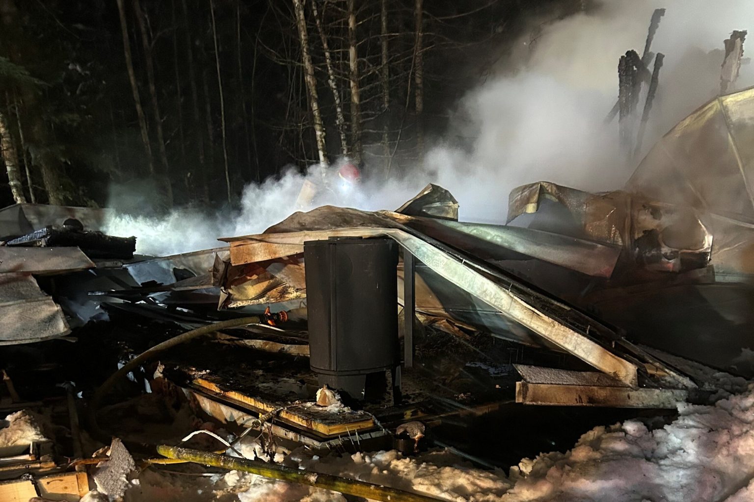 La Sûreté du Québec enquête pour un incendie de cause inconnue à ...